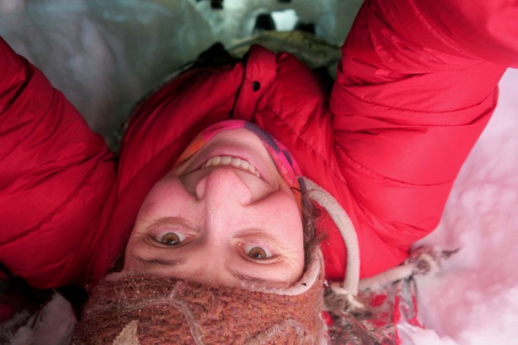 How to Build an Emergency Snow Trench Shelter – Camping for Women
